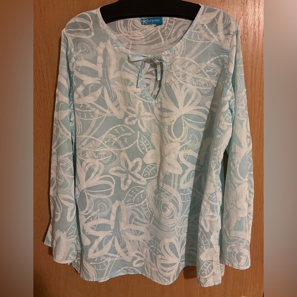 fresh produce | Tops | Fresh Produce Very Pretty Light Blue And White ...